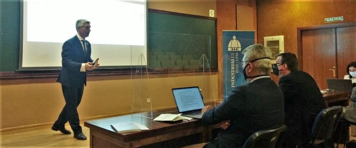 Defensa de tesis doctoral - Acami